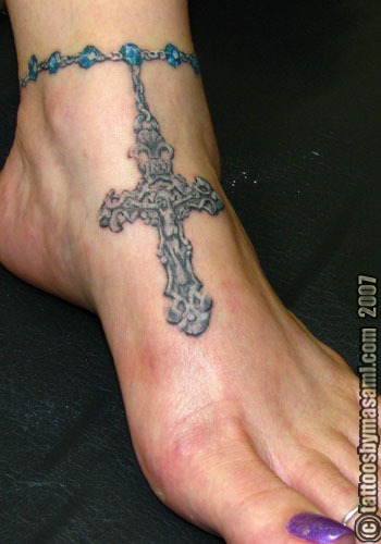 Color tattoo: Cross, Rosary, Anklet tattoo by Masami Pinky Inagaki ...