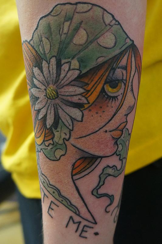 Bite Me by Jamie Clinton : TattooNOW