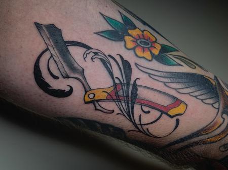 Straight Razor with Black Details by Sadie Gabriella: TattooNOW