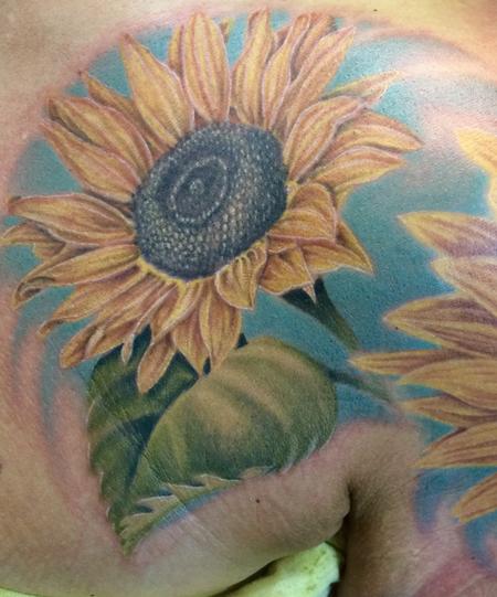 Sunflower by Edward Lott: TattooNOW
