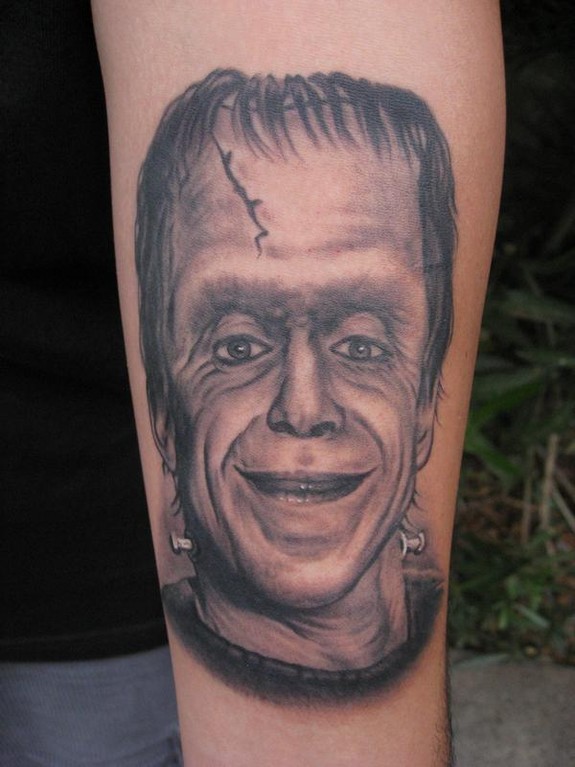 by Bob Tyrrell: TattooNOW